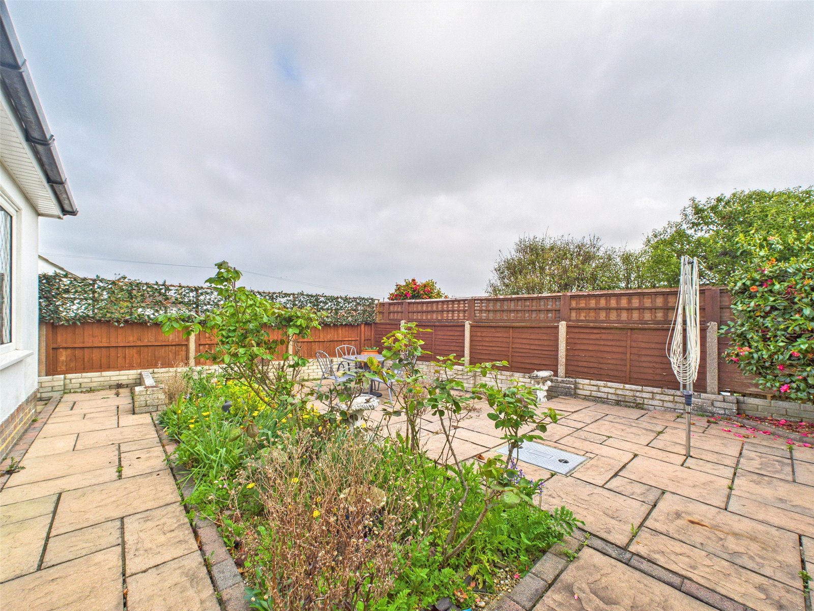 Malcomb Close, Bournemouth, Dorset, BH6 4DU | Slades Estate Agents